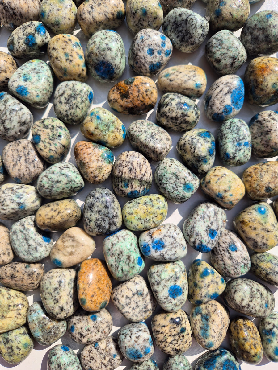 K2 Stone (Azurite in Granite) Tumbled Stones 1KG – Aquarius Crystals